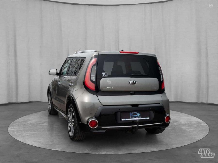 Kia Soul 2016 in Marijampole, with an engine capacity of 1.60 L and mileage of 172 thousand km for 9750 €, photo 8 on AUTOMOTO.COM.LV