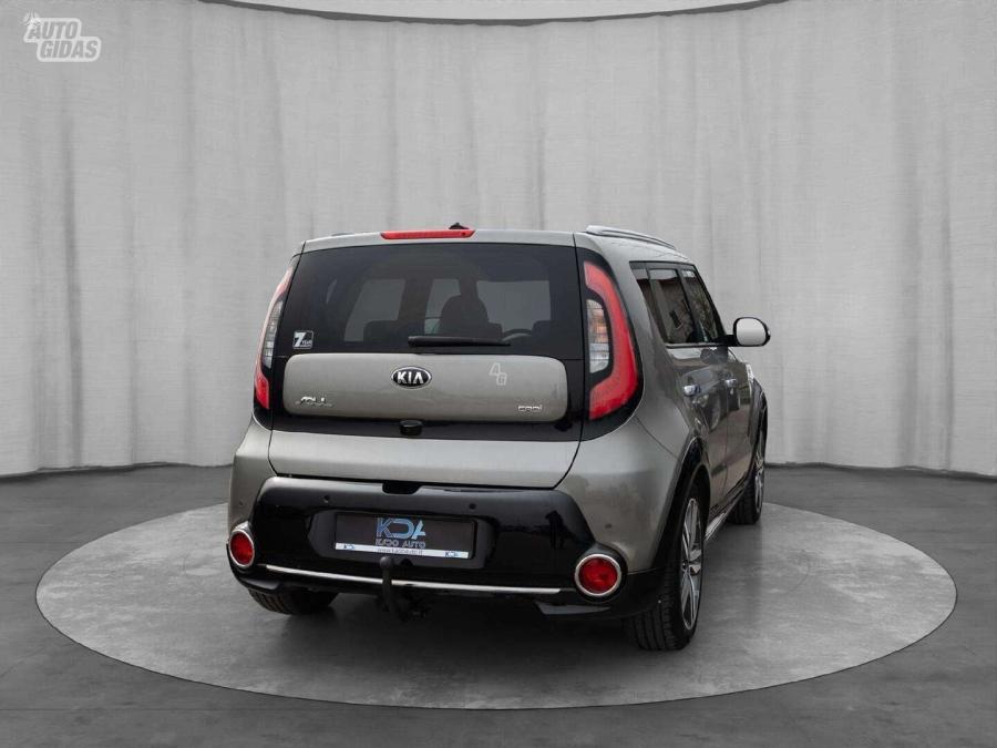 Kia Soul 2016 in Marijampole, with an engine capacity of 1.60 L and mileage of 172 thousand km for 9750 €, photo 10 on AUTOMOTO.COM.LV