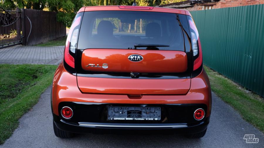 Kia Soul 2018 Marijampole, ar dzinēja tilpumu 1.60 L un nobraukumu 97 tūkst. km par 8500 €, foto 6 vietnē AUTOMOTO.COM.LV
