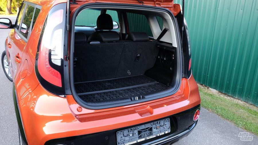 Kia Soul 2018 Marijampole, ar dzinēja tilpumu 1.60 L un nobraukumu 97 tūkst. km par 8500 €, foto 12 vietnē AUTOMOTO.COM.LV
