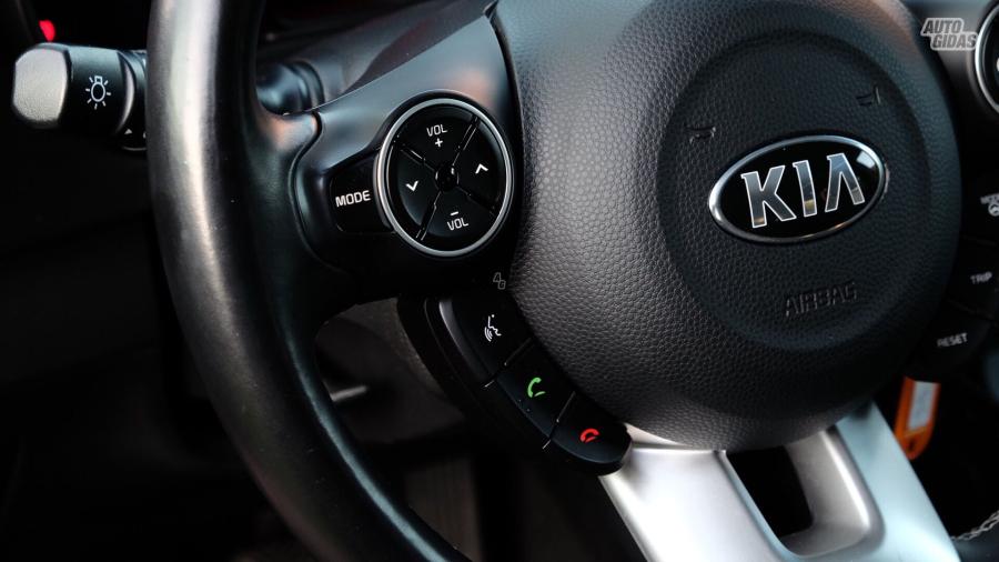 Kia Soul 2018 Marijampole, ar dzinēja tilpumu 1.60 L un nobraukumu 97 tūkst. km par 8500 €, foto 18 vietnē AUTOMOTO.COM.LV