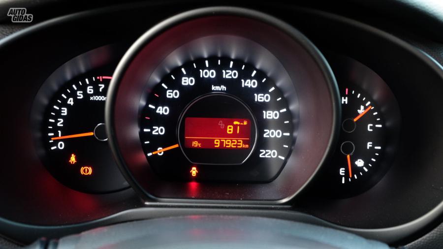 Kia Soul 2018 Marijampole, ar dzinēja tilpumu 1.60 L un nobraukumu 97 tūkst. km par 8500 €, foto 26 vietnē AUTOMOTO.COM.LV