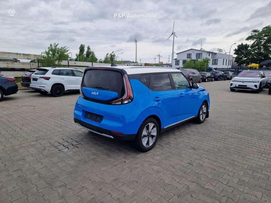 Kia Soul 2023 in Marijampole, with an engine capacity of 0.00 L and mileage of 10 thousand km for 14999 €, photo 18 on AUTOMOTO.COM.LV