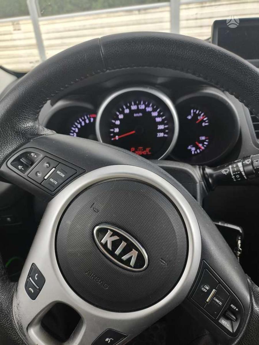 Zaļš Kia Soul 2012 Kauņa, ar dzinēja tilpumu 1.60 L un nobraukumu 200 tūkst. km par 4800 €, foto 5 vietnē AUTOMOTO.COM.LV