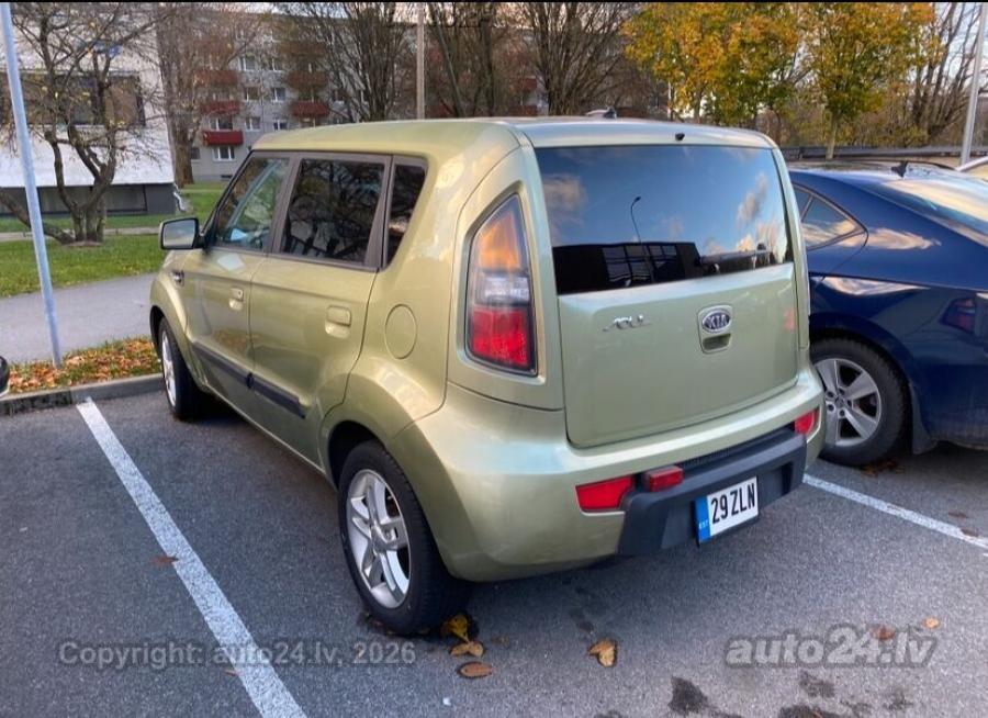 Zaļš Kia Soul 2010 Tallina, ar dzinēja tilpumu 2.00 L un nobraukumu 60 tūkst. km par 3990 €, foto 2 vietnē AUTOMOTO.COM.LV