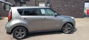 Pelēks Kia Soul 2015 Šakiai, ar dzinēja tilpumu 0.00 L un nobraukumu 136 tūkst. km par 5900 €, foto 6 vietnē AUTOMOTO.COM.LV