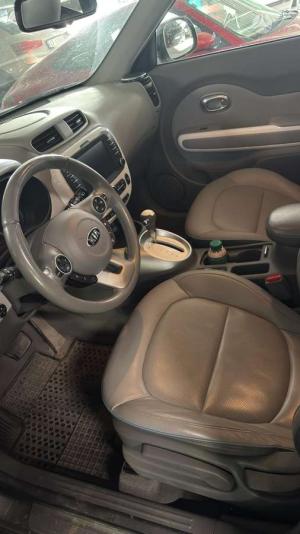 Grey Kia Soul 2015 in Kaunas, with an engine capacity of 0.00 L and mileage of 75 thousand km for 4350 €, photo 15 on AUTOMOTO.COM.LV