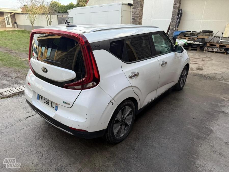 Kia Soul 2020 Viļņa, ar dzinēja tilpumu 0.00 L un nobraukumu 68 tūkst. km par 10500 €, foto 7 vietnē AUTOMOTO.COM.LV