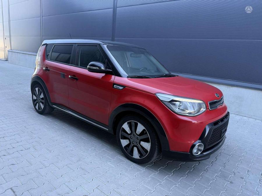 Sarkans Kia Soul 2014 Šauļi, ar dzinēja tilpumu 1.58 L un nobraukumu 270 tūkst. km par 5750 €, foto 4 vietnē AUTOMOTO.COM.LV