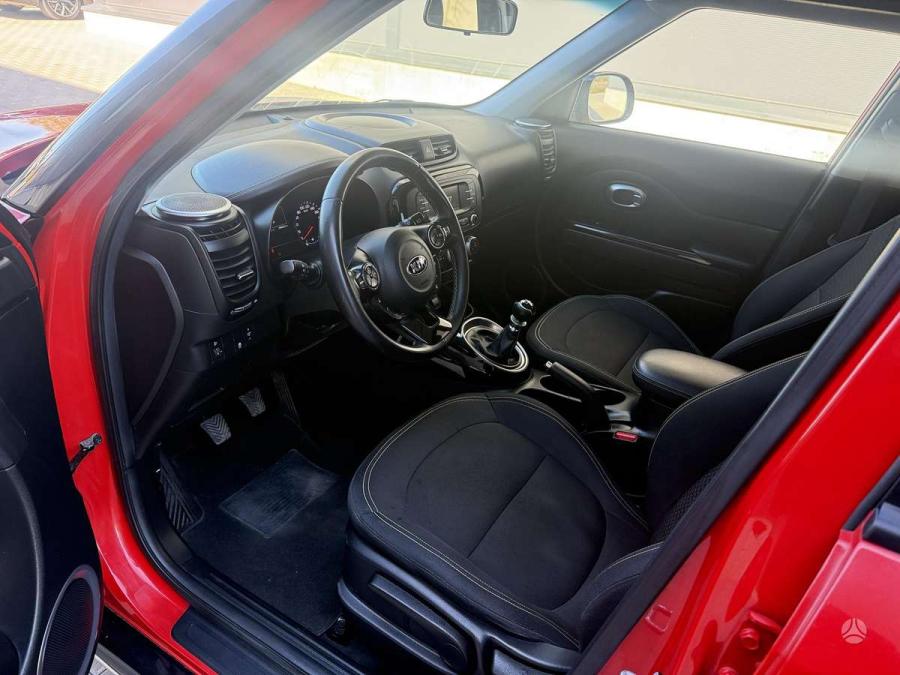 Sarkans Kia Soul 2014 Šauļi, ar dzinēja tilpumu 1.58 L un nobraukumu 270 tūkst. km par 5750 €, foto 14 vietnē AUTOMOTO.COM.LV