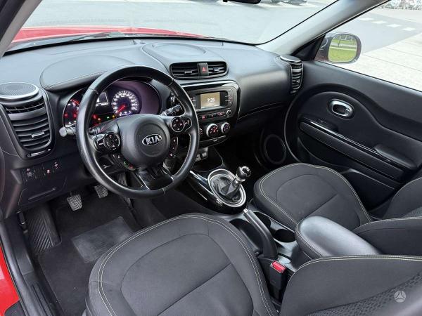 Sarkans Kia Soul 2014 Šauļi, ar dzinēja tilpumu 1.58 L un nobraukumu 270 tūkst. km par 5550 €, foto 11 vietnē AUTOMOTO.COM.LV