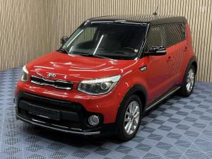 Red Kia Soul 2017 in Marijampole, with an engine capacity of 1.58 L and mileage of 185 thousand km for 10500 €, photo 10 on AUTOMOTO.COM.LV