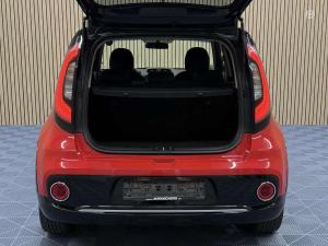Red Kia Soul 2017 in Marijampole, with an engine capacity of 1.58 L and mileage of 185 thousand km for 10500 €, photo 14 on AUTOMOTO.COM.LV