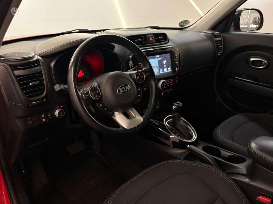 Sarkans Kia Soul 2017 Marijampole, ar dzinēja tilpumu 1.58 L un nobraukumu 186 tūkst. km par 9999 €, foto 3 vietnē AUTOMOTO.COM.LV