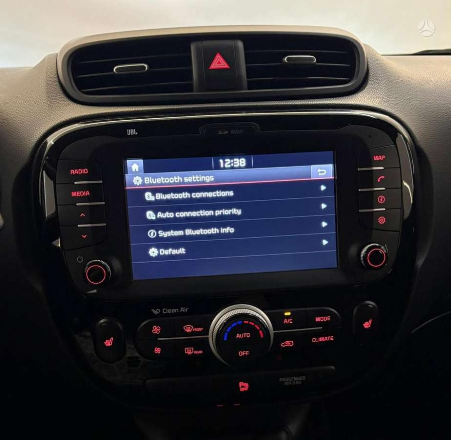 Sarkans Kia Soul 2017 Marijampole, ar dzinēja tilpumu 1.58 L un nobraukumu 186 tūkst. km par 9999 €, foto 4 vietnē AUTOMOTO.COM.LV