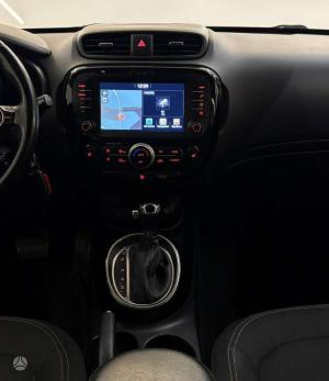 Sarkans Kia Soul 2017 Marijampole, ar dzinēja tilpumu 1.58 L un nobraukumu 186 tūkst. km par 9999 €, foto 5 vietnē AUTOMOTO.COM.LV