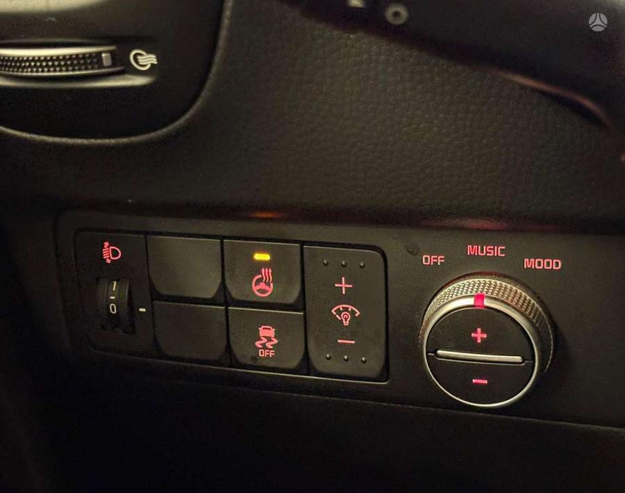 Sarkans Kia Soul 2017 Marijampole, ar dzinēja tilpumu 1.58 L un nobraukumu 186 tūkst. km par 9999 €, foto 14 vietnē AUTOMOTO.COM.LV