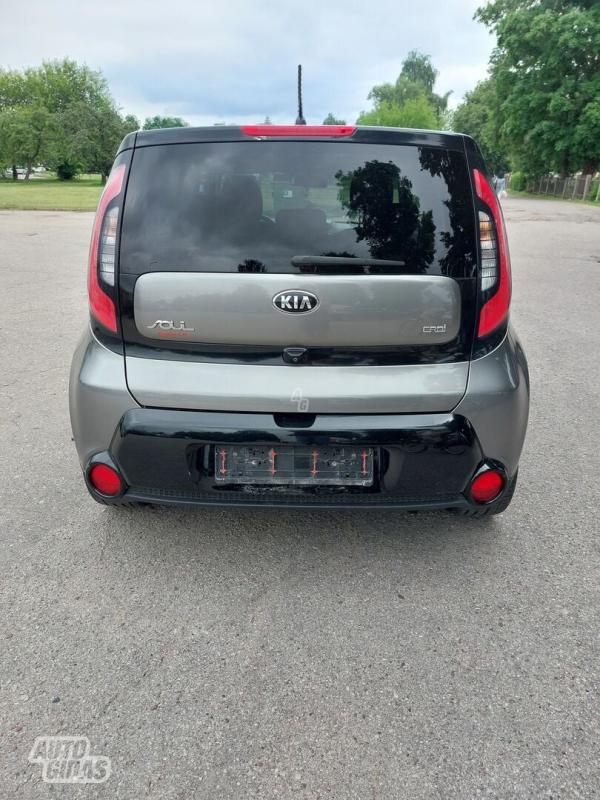 Kia Soul 2016 in Panevezys, with an engine capacity of 1.60 L and mileage of 173 thousand km for 5800 €, photo 5 on AUTOMOTO.COM.LV