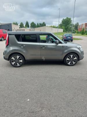 Kia Soul 2016 in Panevezys, with an engine capacity of 1.60 L and mileage of 173 thousand km for 5800 €, photo 4 on AUTOMOTO.COM.LV