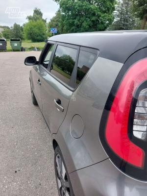 Kia Soul 2016 in Panevezys, with an engine capacity of 1.60 L and mileage of 173 thousand km for 5800 €, photo 5 on AUTOMOTO.COM.LV