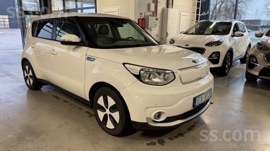 Balts Kia Soul 2018 Rīga, ar dzinēja tilpumu 1.60 L un nobraukumu 101 tūkst. km par 11500 €, foto 6 vietnē AUTOMOTO.COM.LV