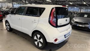 Balts Kia Soul 2018 Rīga, ar dzinēja tilpumu 1.60 L un nobraukumu 101 tūkst. km par 10700 €, foto 4 vietnē AUTOMOTO.COM.LV