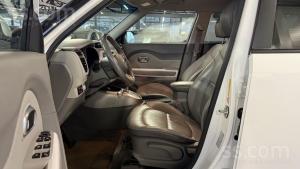 Balts Kia Soul 2018 Rīga, ar dzinēja tilpumu 1.60 L un nobraukumu 101 tūkst. km par 10700 €, foto 11 vietnē AUTOMOTO.COM.LV