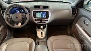 Balts Kia Soul 2018 Rīga, ar dzinēja tilpumu 1.60 L un nobraukumu 101 tūkst. km par 10700 €, foto 17 vietnē AUTOMOTO.COM.LV