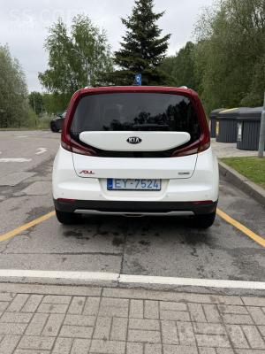 Balts Kia Soul 2020 Rīga, ar dzinēja tilpumu 1.60 L un nobraukumu 277 tūkst. km par 8777 €, foto 5 vietnē AUTOMOTO.COM.LV