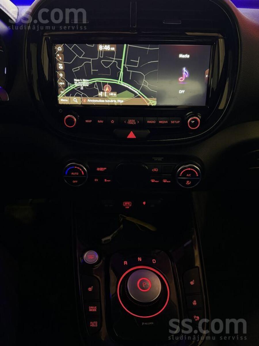 Balts Kia Soul 2020 Rīga, ar dzinēja tilpumu 1.60 L un nobraukumu 277 tūkst. km par 8777 €, foto 9 vietnē AUTOMOTO.COM.LV
