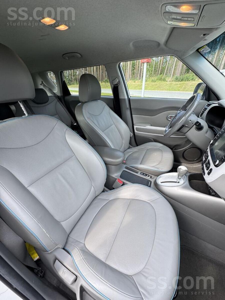 Balts Kia Soul 2015 Rīga, ar dzinēja tilpumu 0.00 L un nobraukumu 159 tūkst. km par 5700 €, foto 7 vietnē AUTOMOTO.COM.LV