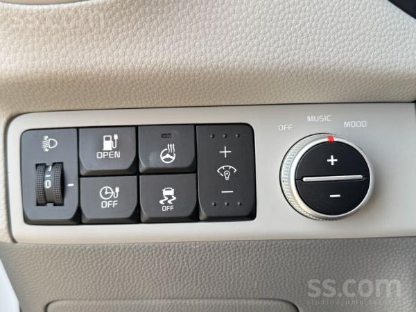 Balts Kia Soul 2015 Rīga, ar dzinēja tilpumu 0.00 L un nobraukumu 159 tūkst. km par 5700 €, foto 10 vietnē AUTOMOTO.COM.LV