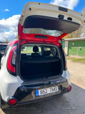 Balts Kia Soul 2016 Tallina, ar dzinēja tilpumu 1.60 L un nobraukumu 79 tūkst. km par 10999 €, foto 4 vietnē AUTOMOTO.COM.LV
