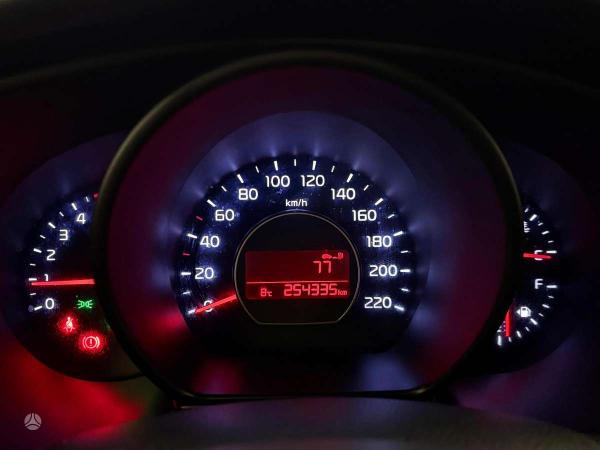 Balts Kia Soul 2018 Marijampole, ar dzinēja tilpumu 1.58 L un nobraukumu 254 tūkst. km par 8450 €, foto 11 vietnē AUTOMOTO.COM.LV
