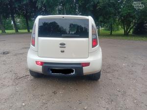 Balts Kia Soul 2011 Kauņa, ar dzinēja tilpumu 1.60 L un nobraukumu 285 tūkst. km par 1999 €, foto 9 vietnē AUTOMOTO.COM.LV