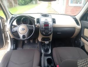 Balts Kia Soul 2011 Kauņa, ar dzinēja tilpumu 1.60 L un nobraukumu 285 tūkst. km par 1999 €, foto 18 vietnē AUTOMOTO.COM.LV
