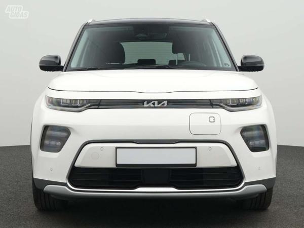 White Kia Soul 2024 in Kaunas, with an engine capacity of 0.00 L and mileage of 20 thousand km for 29589 €, photo 4 on AUTOMOTO.COM.LV