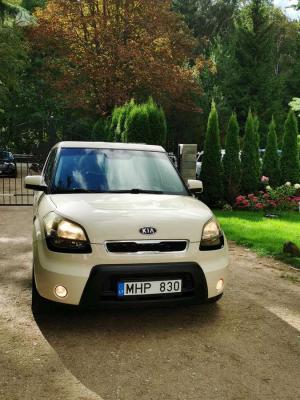 Yellow Kia Soul 2010 in Siauliai, with an engine capacity of 1.60 L and mileage of 280 thousand km for 1999 €, photo 20 on AUTOMOTO.COM.LV