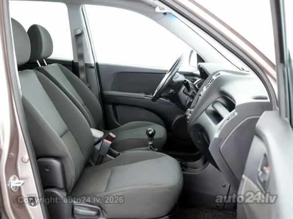 Бежевый Киа Sportage 2007 в Таллин, объемом двигателя 2.00 л и пробегом 210 тыс. км за 1999 €, фото 6 на AUTOMOTO.COM.LV