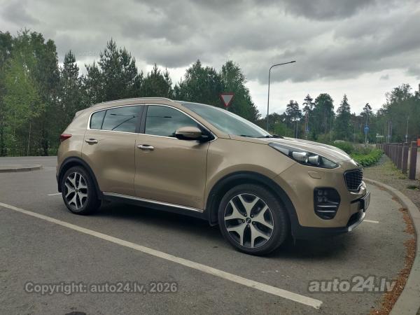 Smilšu krāsa Kia Sportage 2016 Tallina, ar dzinēja tilpumu 2.00 L un nobraukumu 179 tūkst. km par 14000 €, foto 5 vietnē AUTOMOTO.COM.LV