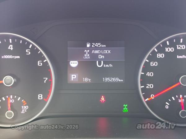 Beige Kia Sportage 2020 in Tallinn, with an engine capacity of 1.60 L and mileage of 135 thousand km for 15500 €, photo 8 on AUTOMOTO.COM.LV