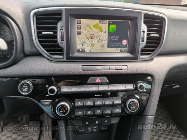 Smilšu krāsa Kia Sportage 2016 Tallina, ar dzinēja tilpumu 1.60 L un nobraukumu 95 tūkst. km par 11900 €, foto 10 vietnē AUTOMOTO.COM.LV