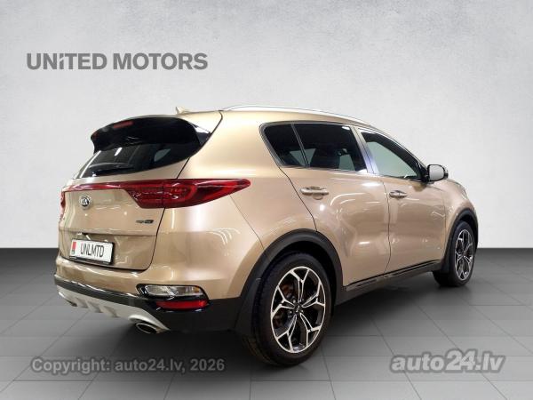 Smilšu krāsa Kia Sportage 2018 Tallina, ar dzinēja tilpumu 1.60 L un nobraukumu 104 tūkst. km par 15990 €, foto 2 vietnē AUTOMOTO.COM.LV
