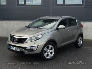 Beige Kia Sportage 2012 in Tartu, with an engine capacity of 2.00 L and mileage of 290 thousand km for 4900 €, photo  on AUTOMOTO.COM.LV