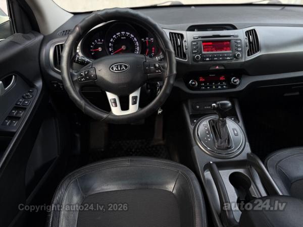 Бежевый Киа Sportage 2012 в Тарту, объемом двигателя 2.00 л и пробегом 290 тыс. км за 4900 €, фото 8 на AUTOMOTO.COM.LV