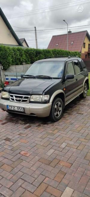 Melns Kia Sportage 2002 Mažeikiai, ar dzinēja tilpumu 2.00 L un nobraukumu 96 tūkst. km par 450 €, foto  vietnē AUTOMOTO.COM.LV