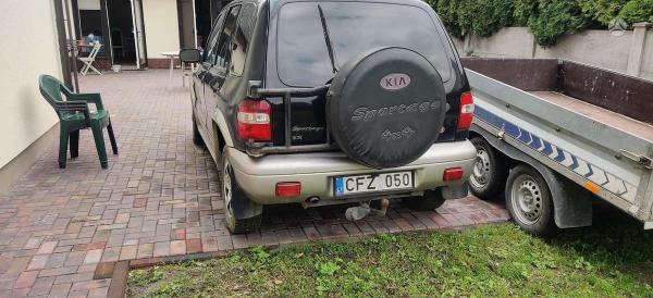 Киа Sportage 2002 в Мажейкяй на AUTOMOTO.COM.LV Черный Киа Sportage 2002 в Мажейкяй, объемом двигателя 2.00 л и пробегом 96 тыс. км за 450 €, фото 6 на AUTOMOTO.COM.LV