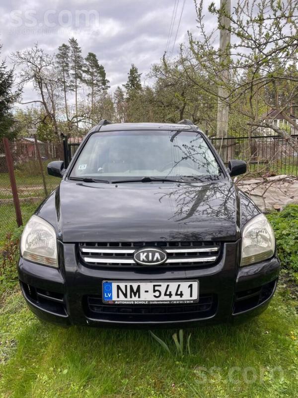 Melns Kia Sportage 2005 Rīga, ar dzinēja tilpumu 2.00 L un nobraukumu 245 tūkst. km par 3000 €, foto 6 vietnē AUTOMOTO.COM.LV