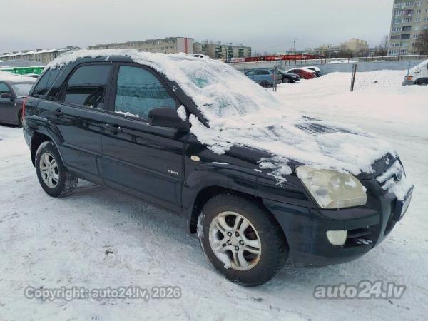Черный Киа Sportage 2005 в Таллин, объемом двигателя 2.00 л и пробегом 308 тыс. км за 699 €, фото 1 на AUTOMOTO.COM.LV