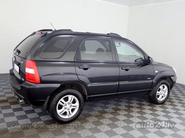 Черный Киа Sportage 2005 в Таллин, объемом двигателя 2.70 л и пробегом 157 тыс. км за 2499 €, фото 3 на AUTOMOTO.COM.LV